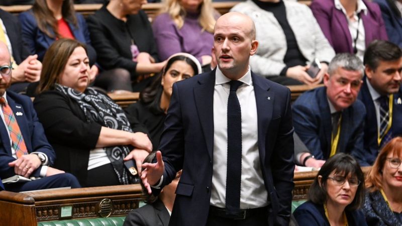 SNP MP Angus MacNeil suspended following clash with chief whip - BBC News