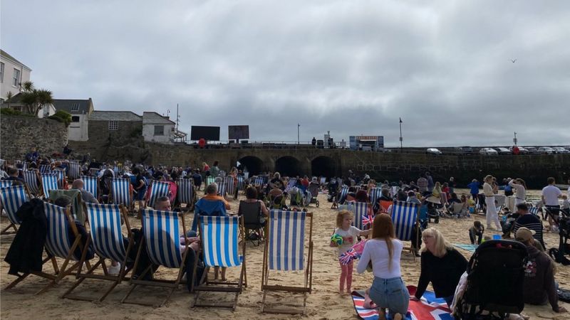 Cornwall celebrates King's Coronation - BBC News