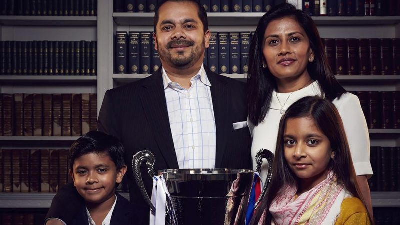 Mother intervenes in Child Genius final - BBC News