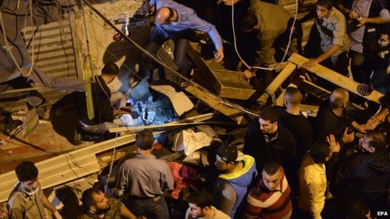 Lebanon holds day of mourning after deadly Beirut blasts - BBC News