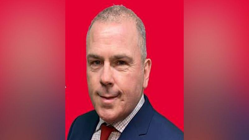 Elections 2021: Labour expels candidate for town council bid - BBC News