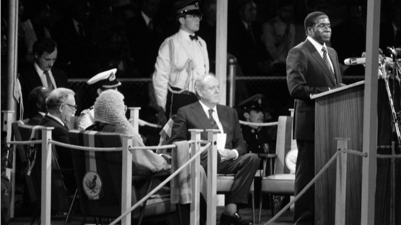 Obituary: Robert Mugabe, Zimbabwe's first post-independence leader ...