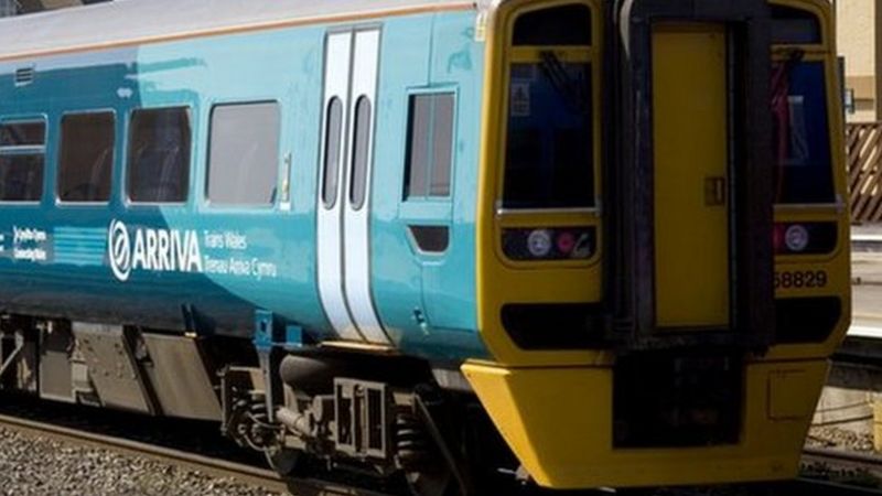 Arriva Trains Wales drivers to strike on 4 January - BBC News
