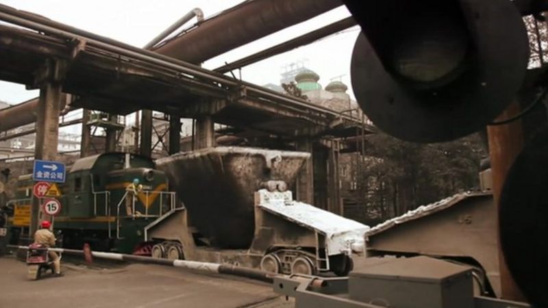 US slaps China steel imports with fivefold tax increase - BBC News