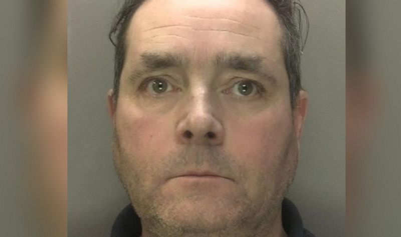 Solihull white supremacist jailed for sharing extremist posts - BBC News