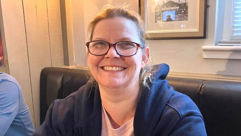 Welcome to Wrexham: Fans of Disney show travel from Texas - BBC News