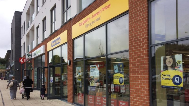 Marsh Farm estate in Luton undergoing £23m redevelopment - BBC News