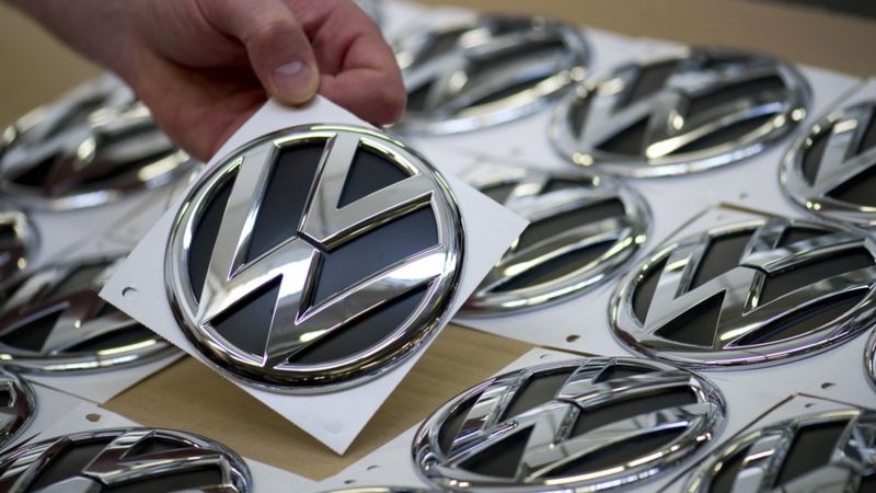 VW emissions scandal hits 11m vehicles - BBC News