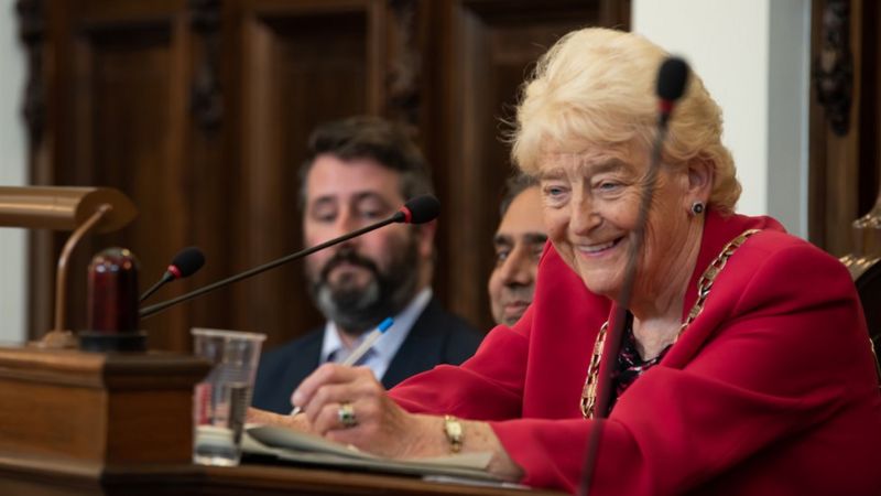 Margaret Atkinson: Tributes to leading county council figure - BBC News