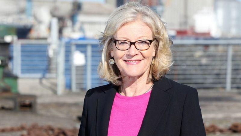 BBC Northern Ireland: Four news presenters to step down in 2020 - BBC News