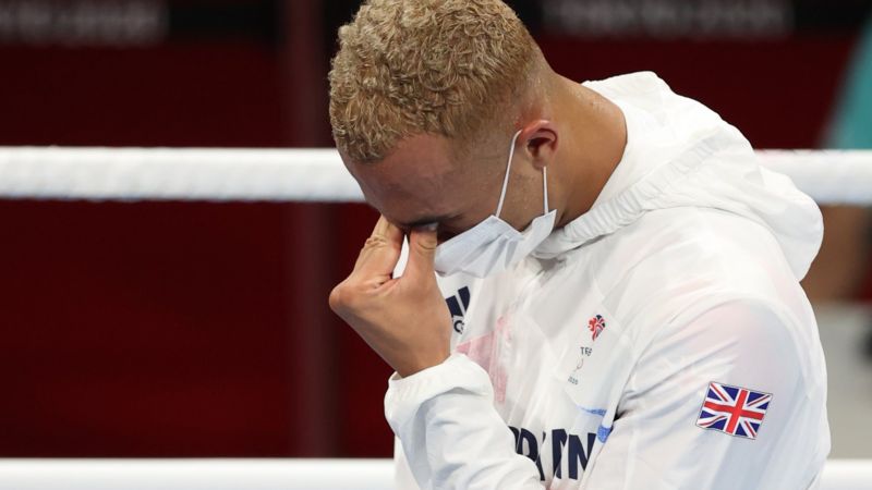 Olympic boxer Ben Whittaker becomes Wolverhampton's mayor for a day ...