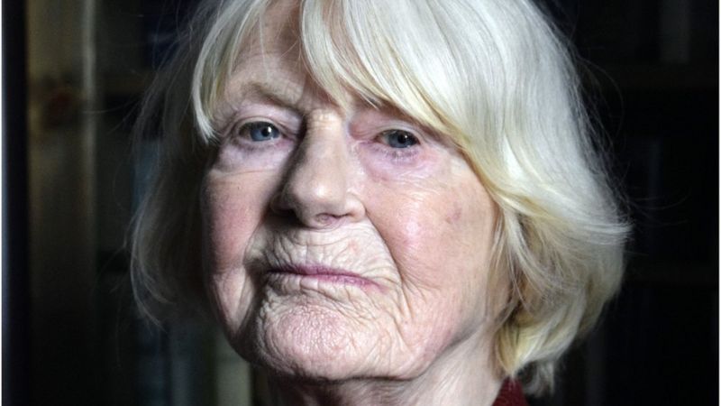 Unseen images of code breaking computer that helped win WW2 - BBC News