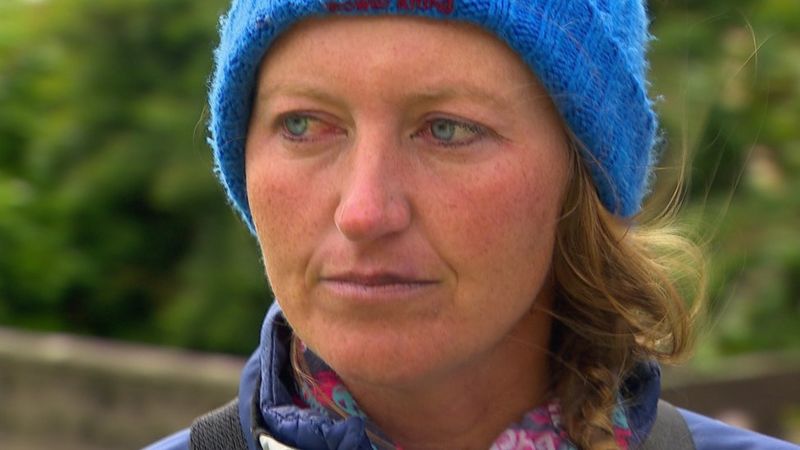 GB Row Challenge: Sixteen rescued after hitting bad weather - BBC News