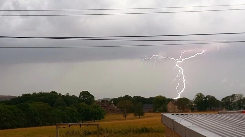 Lightning pictures: Thunderstorms light up the skies across England ...