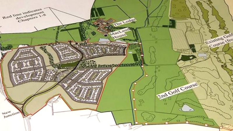Plans for 550 Trump golf homes at Menie approved - BBC News