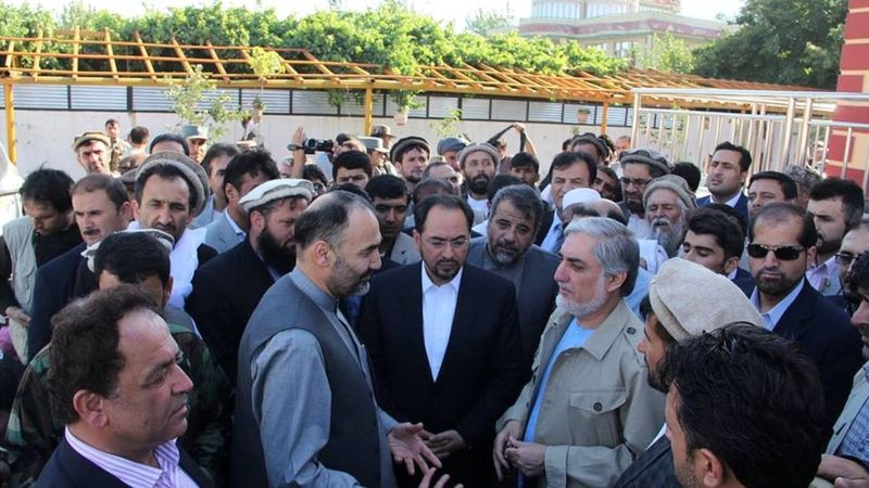 Why Afghan ex-mujahideen united after US raid - BBC News