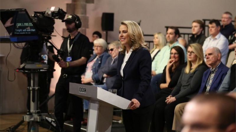 Election 2017: Scottish leaders clash in heated TV debate - BBC News