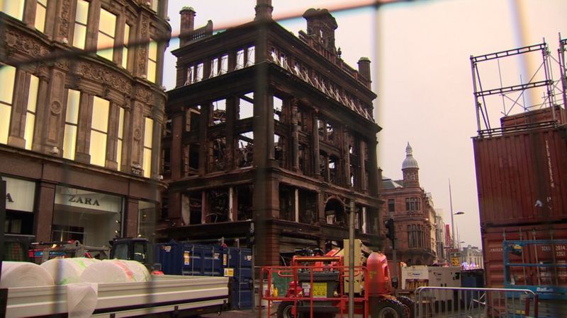 Primark fire: Belfast walkway opens to help businesses - BBC News