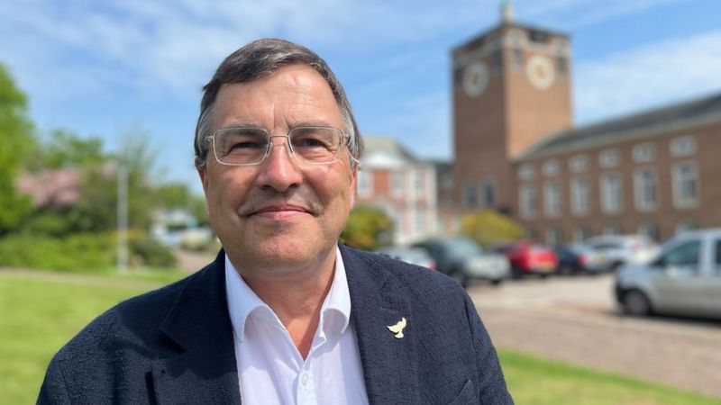 Extra £12m to partly tackle massive pothole fixing backlog in Devon ...