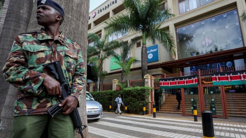 Kenya police: Much-criticised security force to get big pay boost - BBC ...