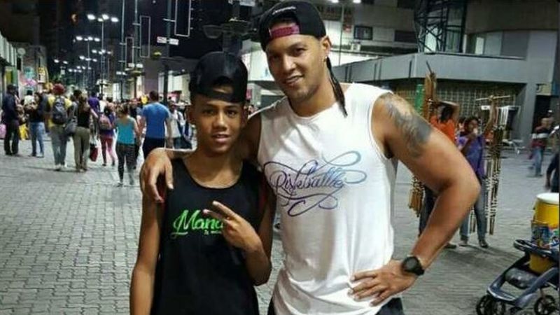 Venezuelan kidnapping chronicled on Twitter touches a nation - BBC News