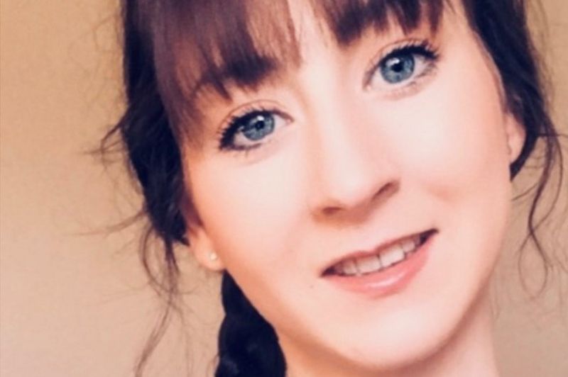 Calls for more funding to help children of alcoholics - BBC News