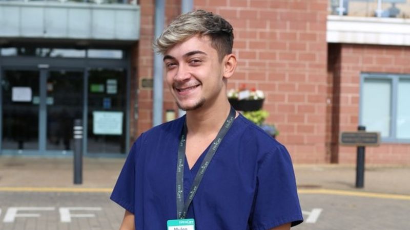 Nottingham teen carer competes in Young MasterChef - BBC News