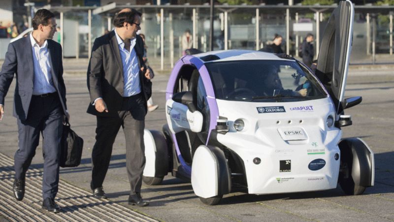 Driverless car tested in public in UK - BBC News