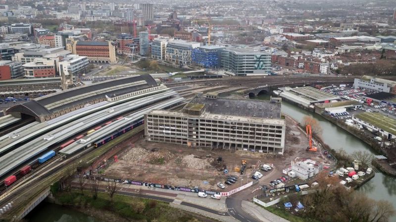 Bristol eyesore demolition work under way - BBC News