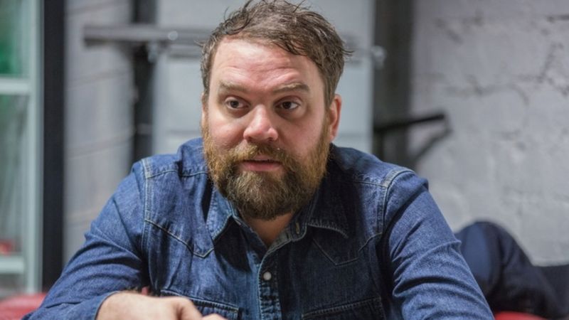 Body confirmed as missing Frightened Rabbit singer - BBC News