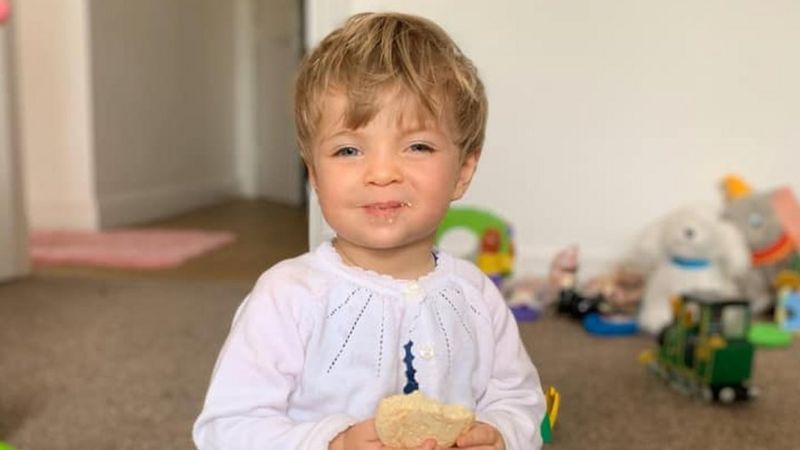 Star Hobson murder trial: Accused seen on CCTV lunging at toddler - BBC ...