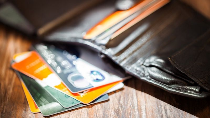 Tesco sends security warning to 600,000 Clubcard holders - BBC News