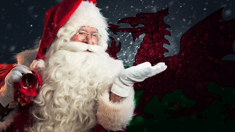 Santa tickets: ‘Christmas Eve sold out in 10 minutes’ - BBC News