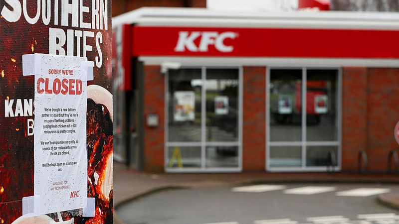 Disruption continues at KFC amid delivery problems - BBC News