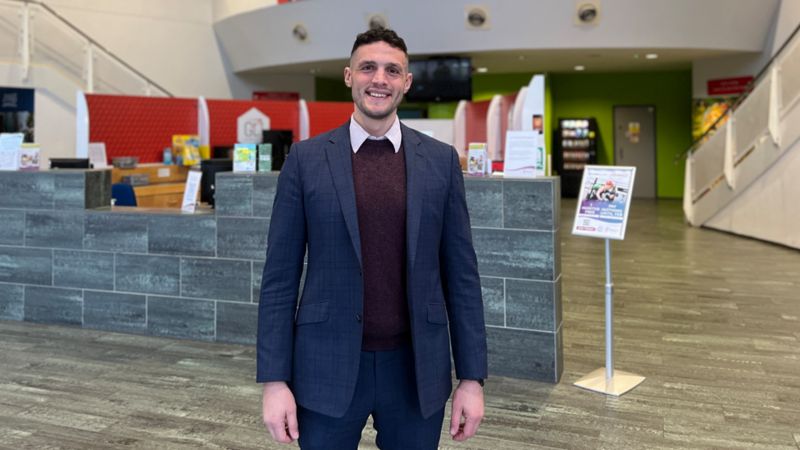 GL1 leisure centre: 'It's amazing to be back where I belong' - BBC News