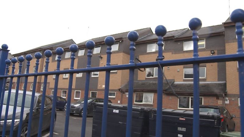 What is it like when an asylum centre opens near you? - BBC News