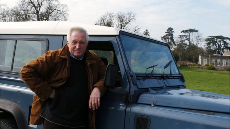 Defenders of the famous - Land Rover-loving celebrities - BBC News