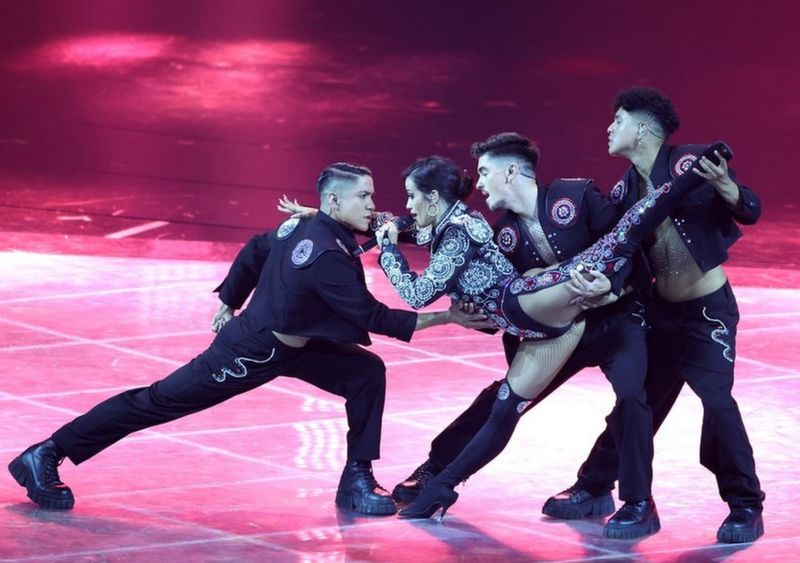 Eurovision 2022: Song contest in pictures - BBC News