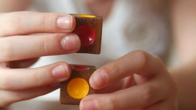 Autism: Scientists take 'first steps' towards biological test - BBC News