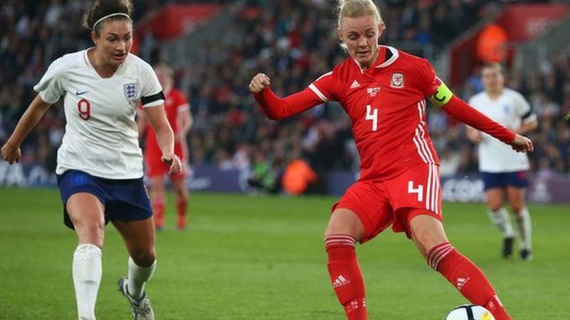 Wales New Year Honours: Rhondda MP Chris Bryant knighted - BBC News