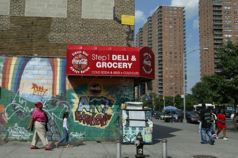 Why are black poor Americans more optimistic than white ones? - BBC News