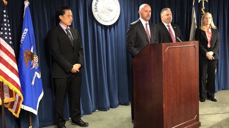 US judge charged with aiding undocumented immigrant in escape - BBC News