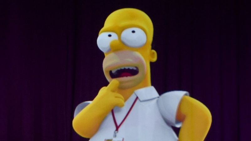 The Simpsons mock Donald Trump and endorse Hillary Clinton - BBC News