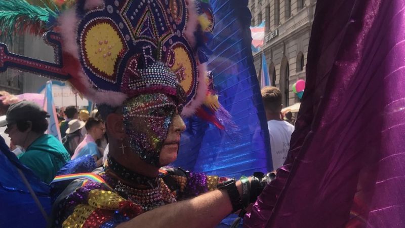 Pride in London: Up to a million watch parade - BBC News