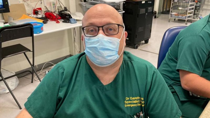 Why Swindon's Great Western Hospital A&E 'has no space' - BBC News