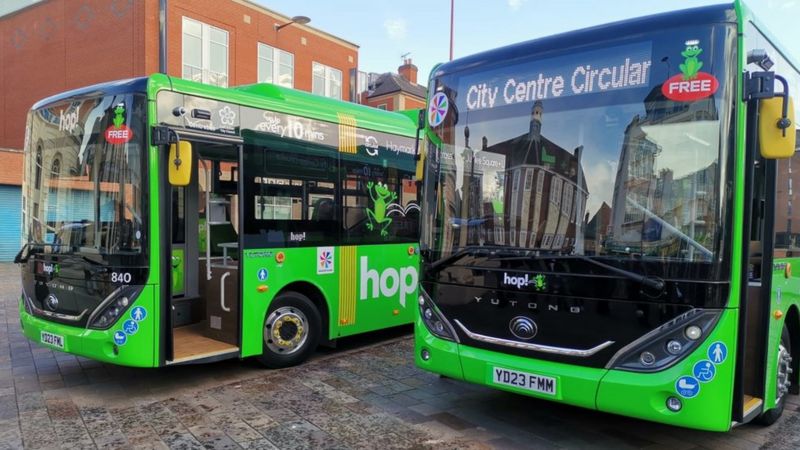 More electric buses coming to Leicester after £2.9m deal - BBC News