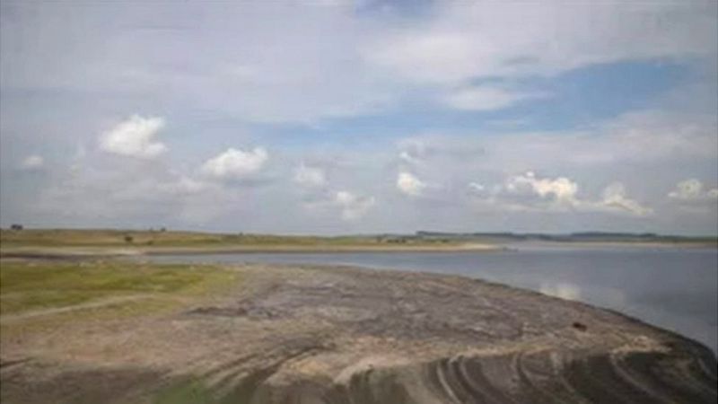 South West Water told to deal with waste water discharges - BBC News