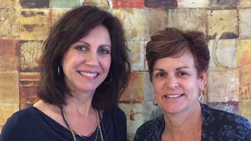 Itchy business: The growth of head lice removal firms - BBC News