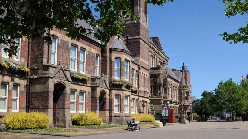 St Helens: Six libraries earmarked for closure in town - BBC News