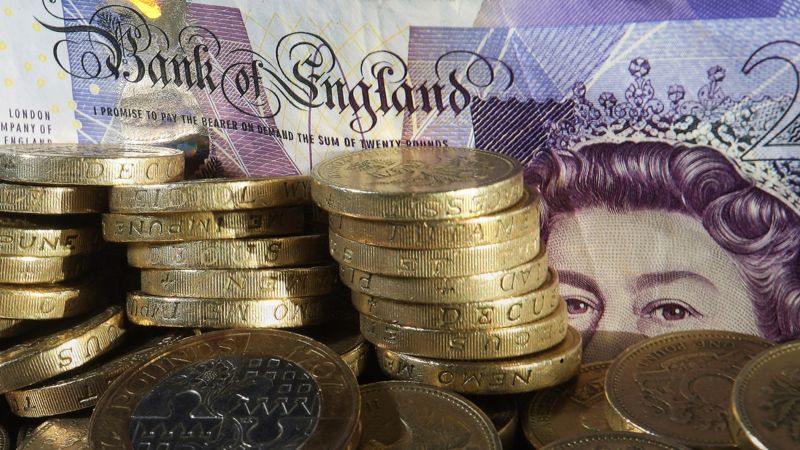 ‘They were like bandits’ - how did the rich get richer? - BBC News